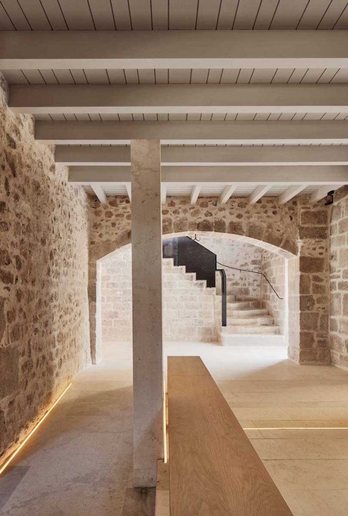 Reforma i rehabilitació de l’antic Mas per a Hotel - Javier Clarós ...